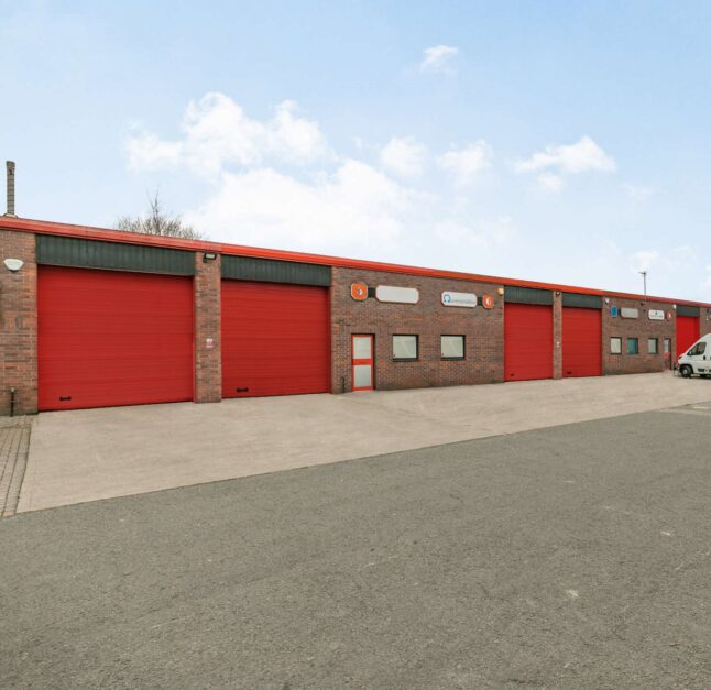 Silver Court Industrial Estate - Available to Let | Mileway UK